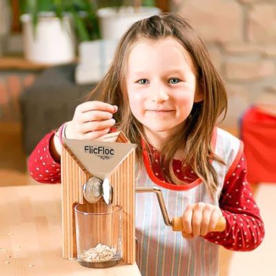 KoMo FlicFloc grain mill/oat flaker at PHG